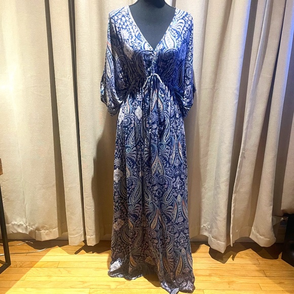 Cost Plus World Market | Dresses | World Market Boho Paisley Maxi Dress ...